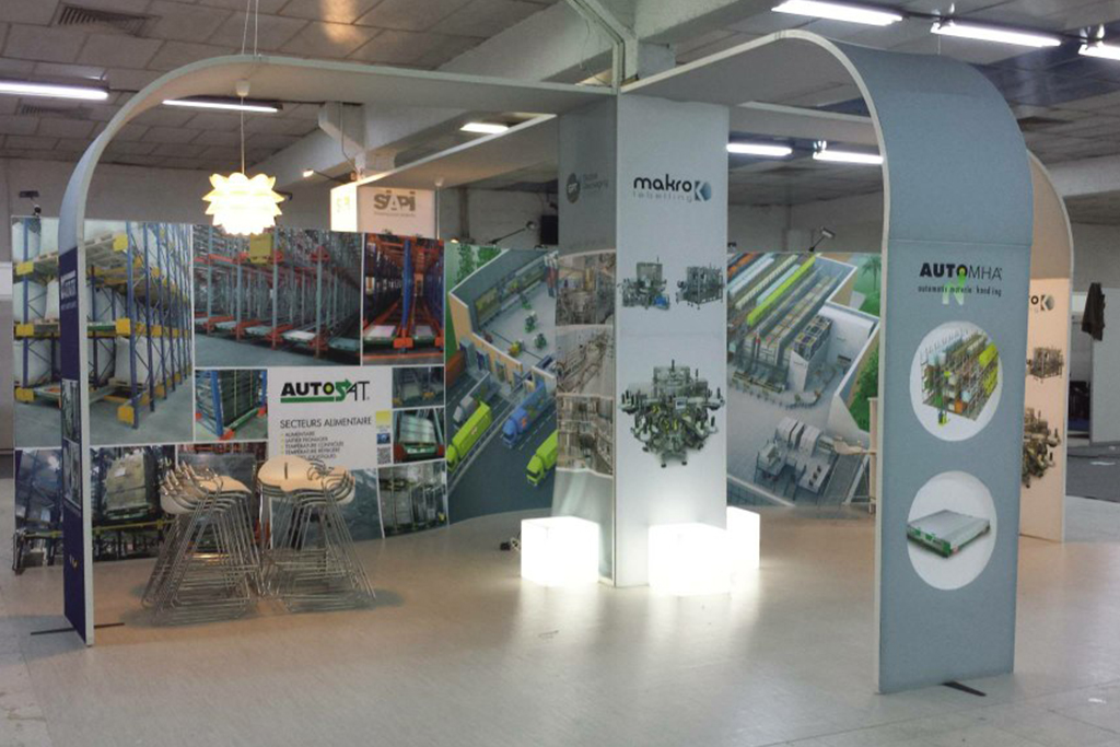 Design et Fabrication de kiosques et stands sur mesure